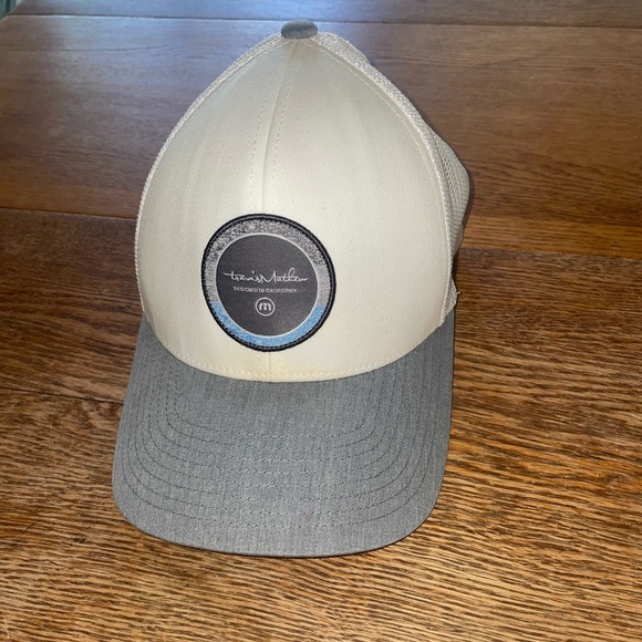 Travis Mathew | Accessories | Travis Matthew Hat In Excellent Condition ...